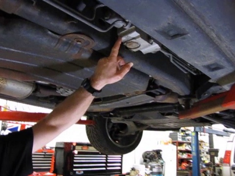 ACE And Power Steering Fluid Range Rover Sport